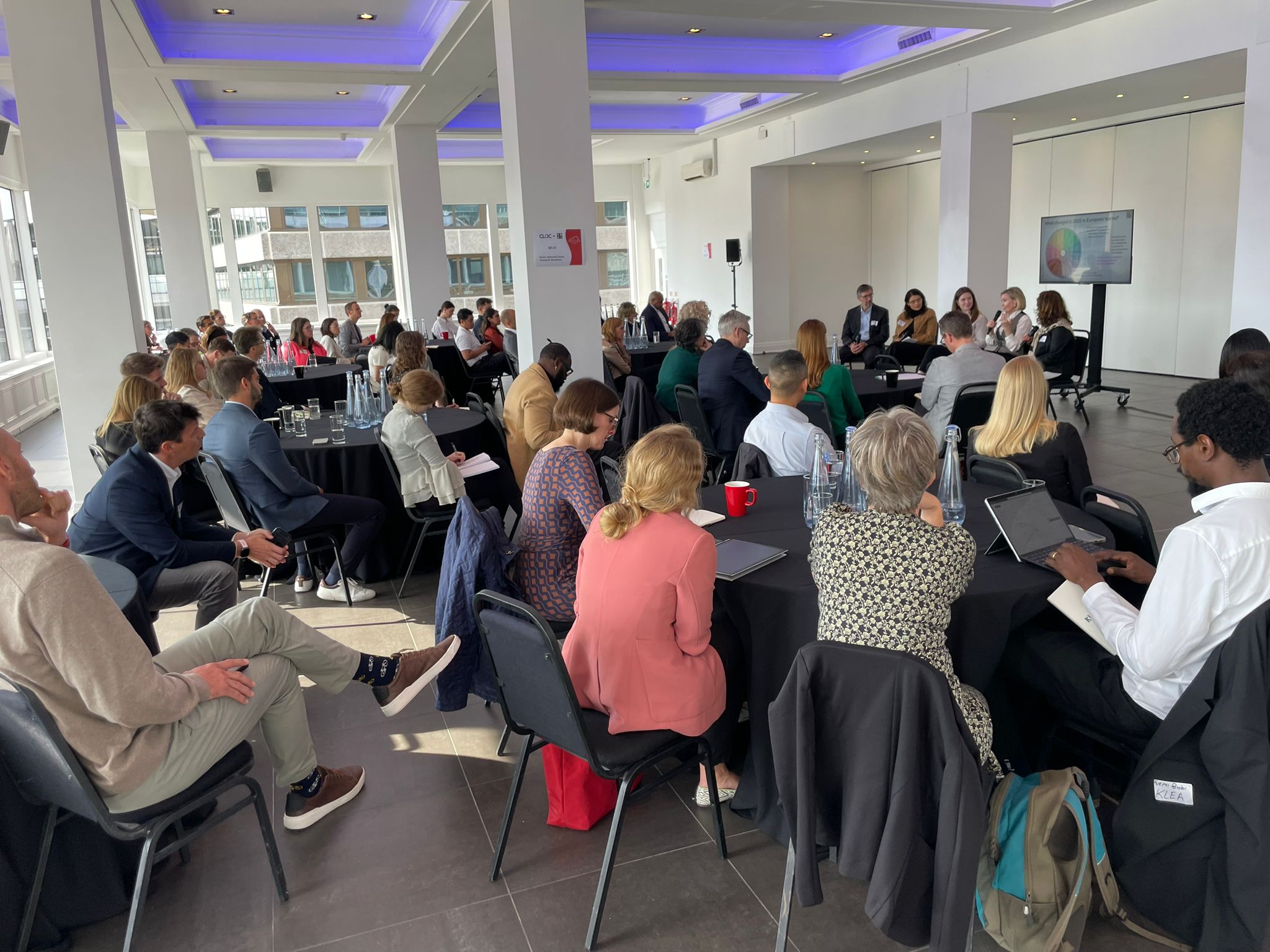 London Legal Ops Session + Social Insights Report - CLOC